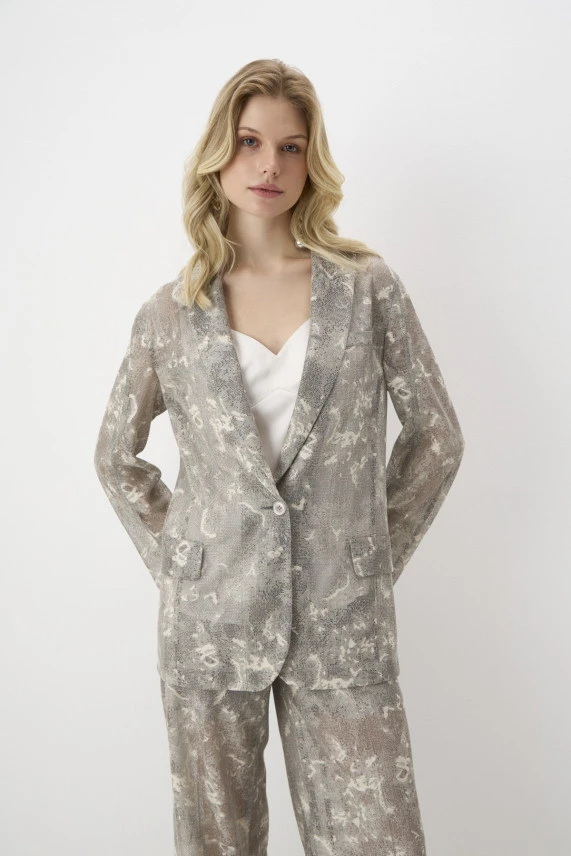 Каталог одежды интернет-магазина российского дизайнера Александра Богданова